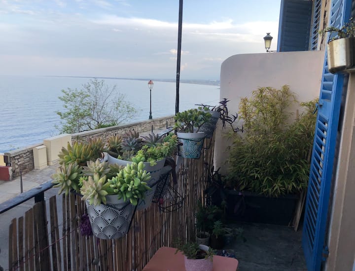 Aux Portes De La Citadelle, Grand T3 Vue Mer - Bastia