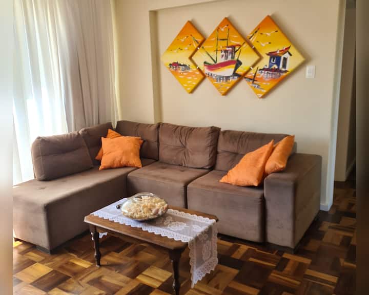 Prédio Pé Na Areia Com Ar E Wi-fi - Balneario Camboriú