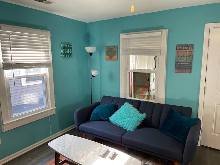 Pt. Pleasant Bch Bungalow 60 Steps From Beach - Point Pleasant Beach, NJ