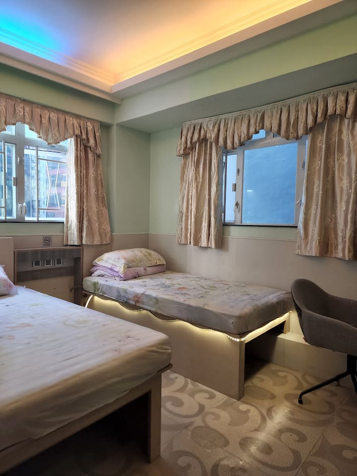 Lucky Day Double Bed Room 19 Deluxe Twin Room - 香港