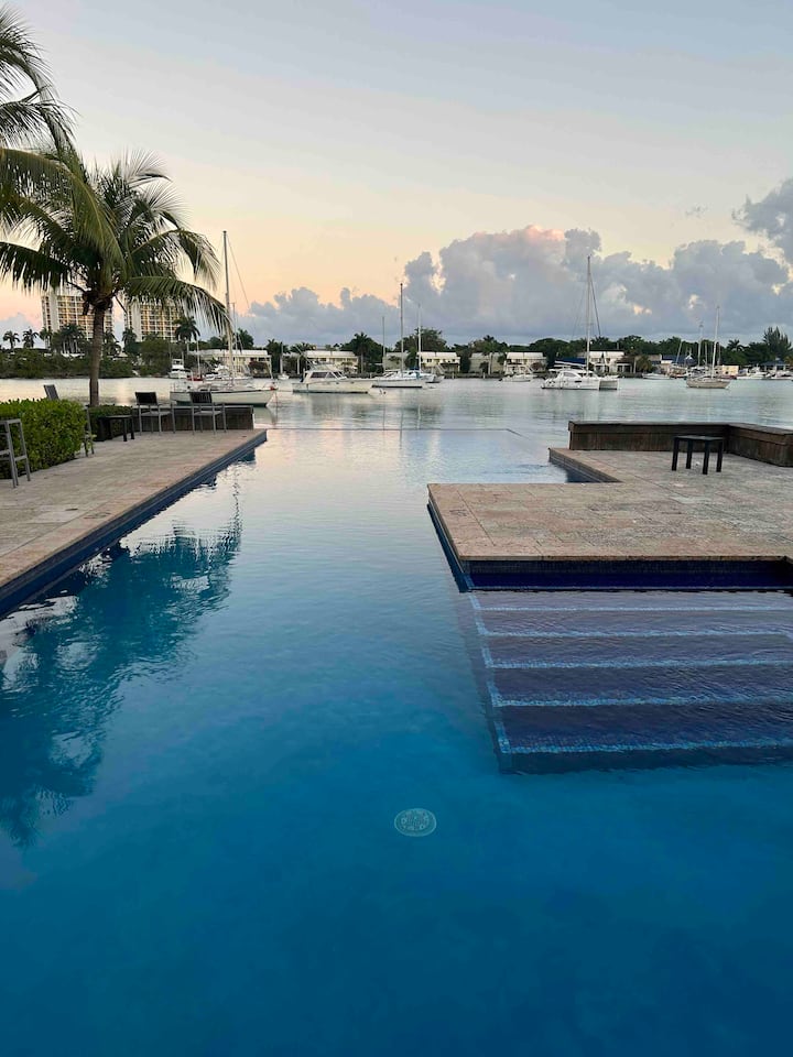 Coastalgem: Pool, Waterfront, Beach, Gated, 3rd Fl - Montego Bay