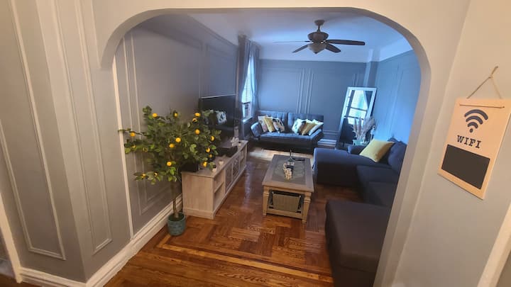Beautiful Lemon Tree Apt Uptown - New York