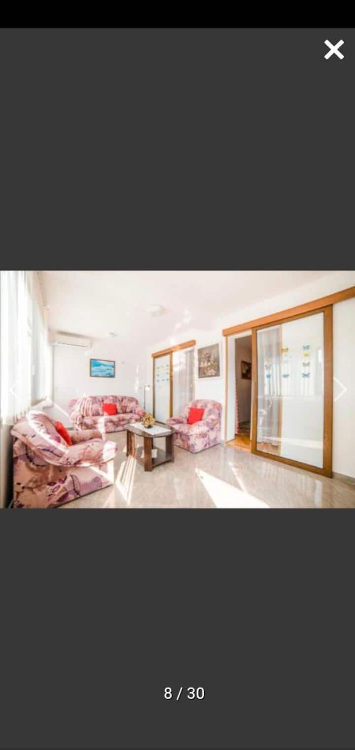 Two Bedroom Apartment Near Beach - Rovinj