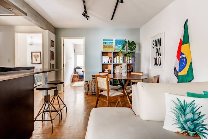 Pinheiros: Modern Newly Refurbished 60m2 Apartment - São Paulo
