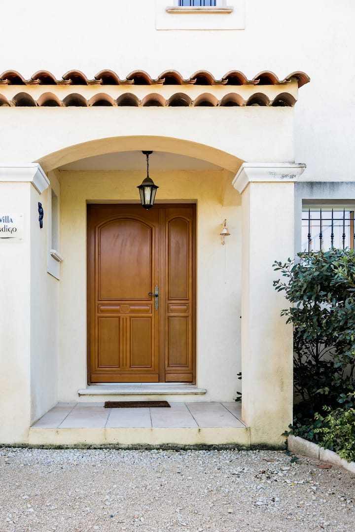 Villa Climatisée Avec Piscine Chauffée - Saint-Rémy-de-Provence