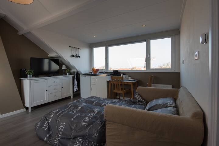 Privé Studio Tarzan In Westkapelle B&b De Noorman - Westkapelle