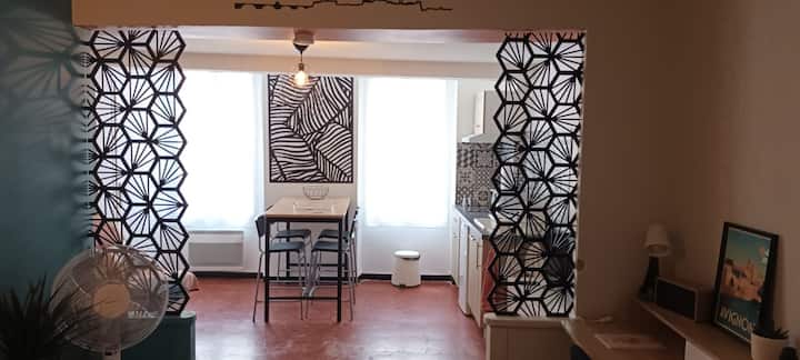 Appartement Avignon Intramuros. - ibis Avignon Centre Gare