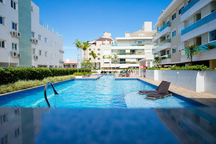 Cobertura Em Condomínio A 50 Metros Da Praia - Brazil