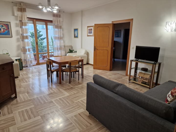 Ampia Casa Nel Centro Di Ortona - San Vito Chietino