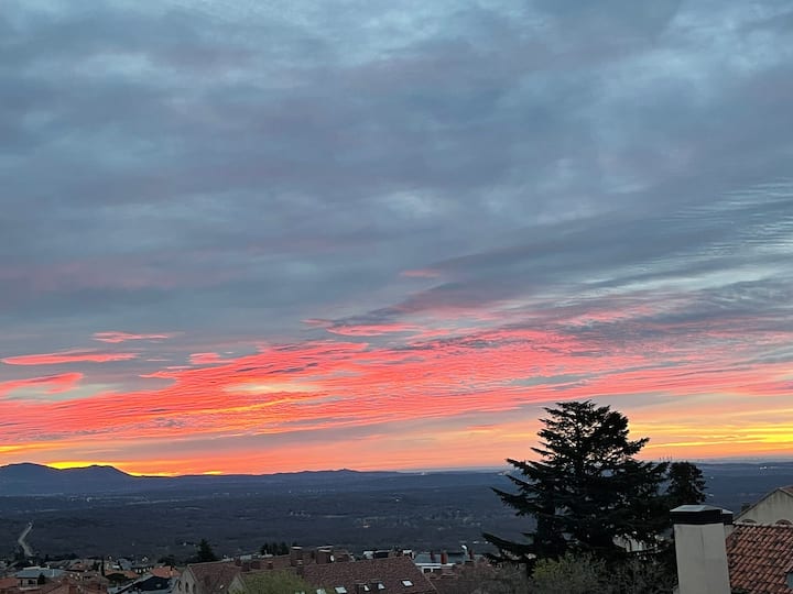 Cuarto Privado Con Vista En Piso Rentado - El Escorial