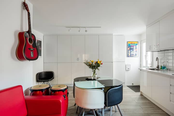 Central London Room, By Canal, Own Bathroom, Desk, Telly - United Kingdom