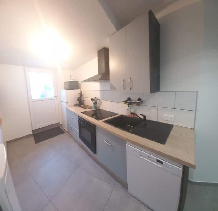 Agréable Maison De Ville Proche Cnpe - Chantemerle