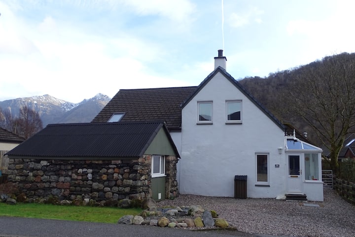 Home At The Heart Of The Village - Ballachulish