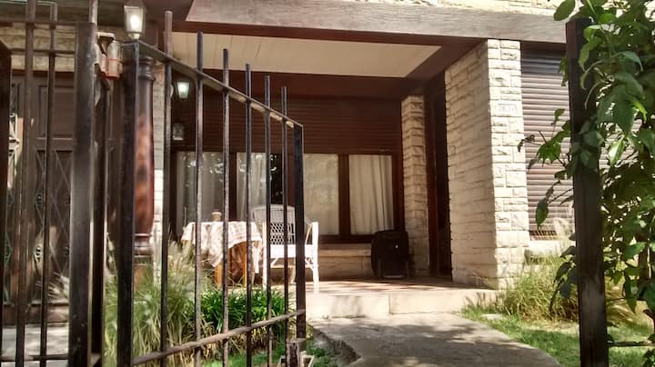 Casa Amplia Y Luminosa Cerca De La Costa. - Mar del Plata