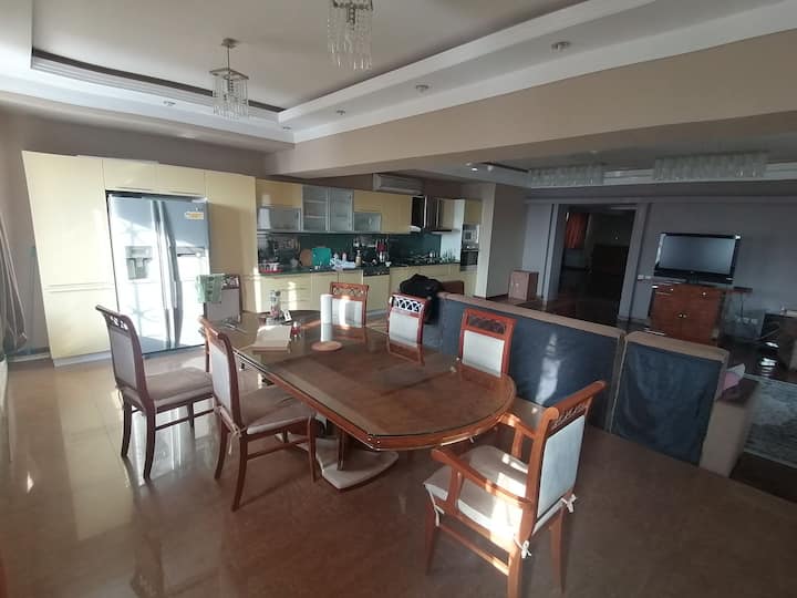 380m2 Penthouse On 3-floors & 68m2 Balcony - Tashkent