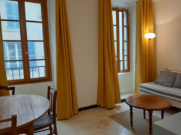 Appt " Le Deuxième Soleil" Plein Centre Historique - Issoire