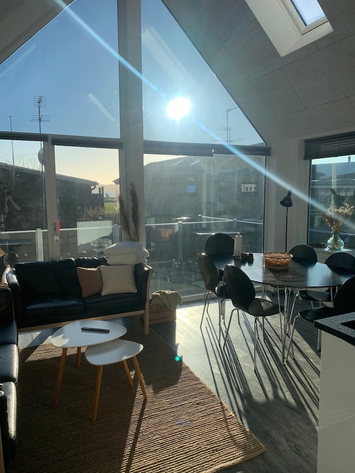 Dejligt Lille Sommerhus Tæt På Vandet. - Sonderburg