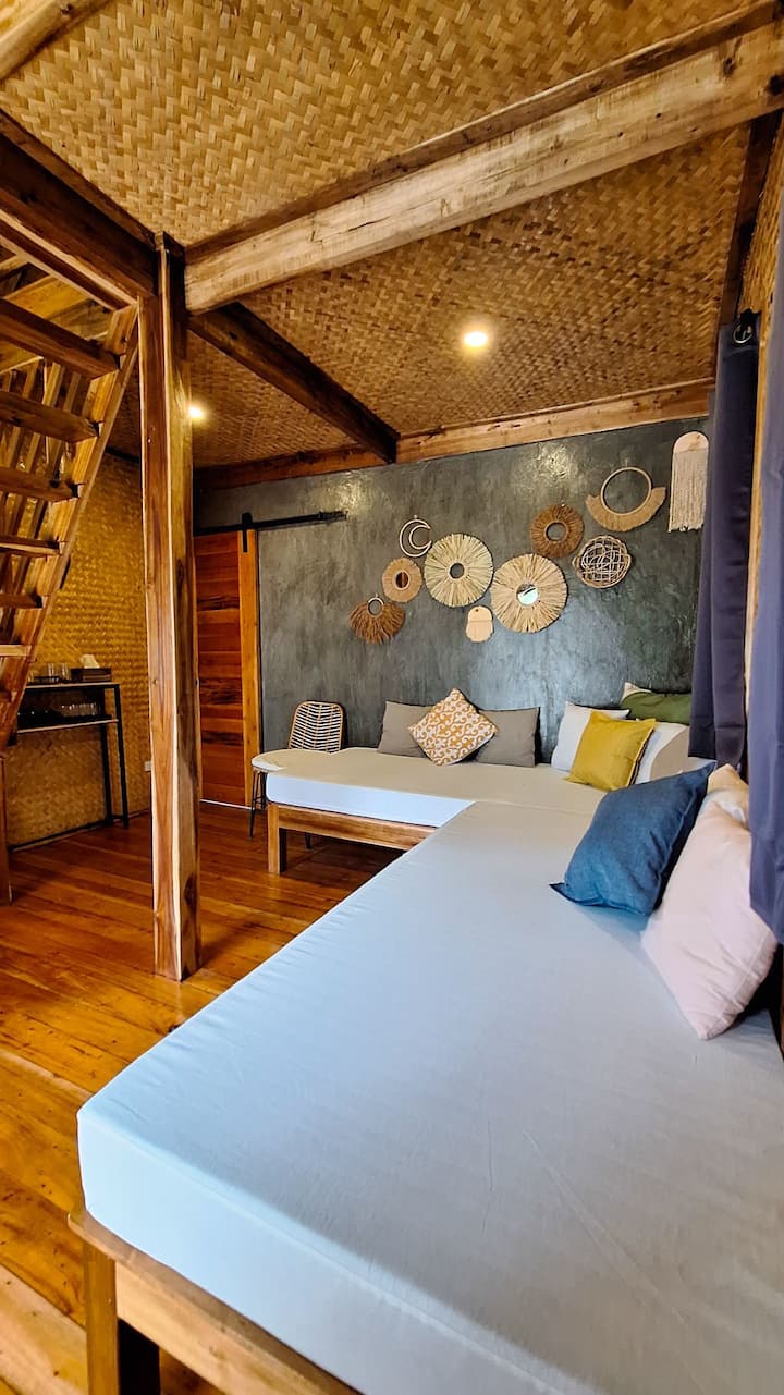 Kubo Homestay (Loft-hut With Ac, Heater, And Wifi) - El Nido