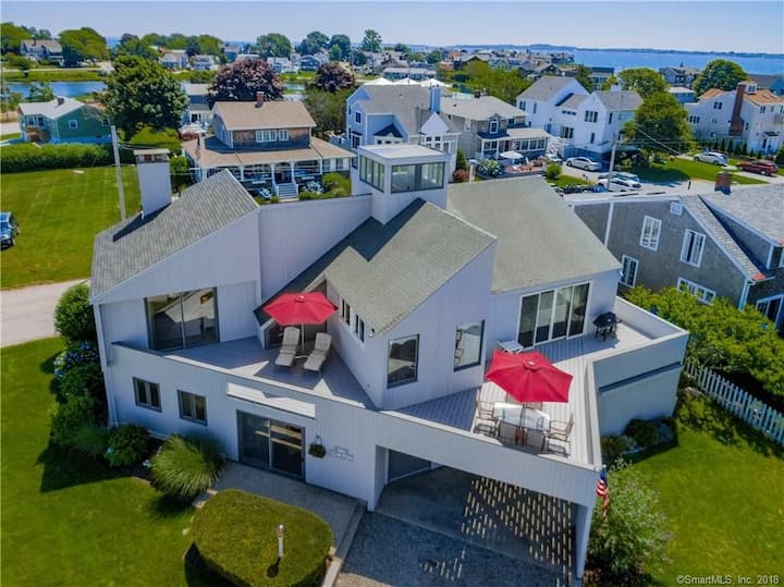 Modern Contemporary Beach House - Fishers Island, NY