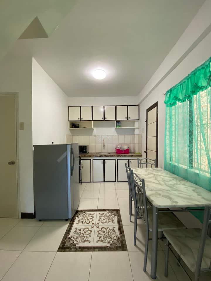 Free Pick Up 2br Entire Apartment W/ Kitchen - Dumaguete