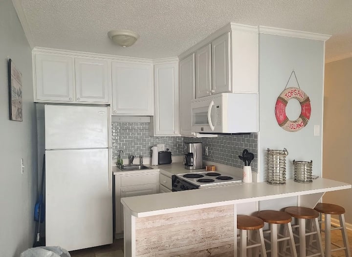 Ocean Getaway - North Topsail Beach, NC