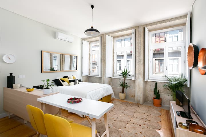 Yellow Corner Studio - Porto's City Centre - Oporto