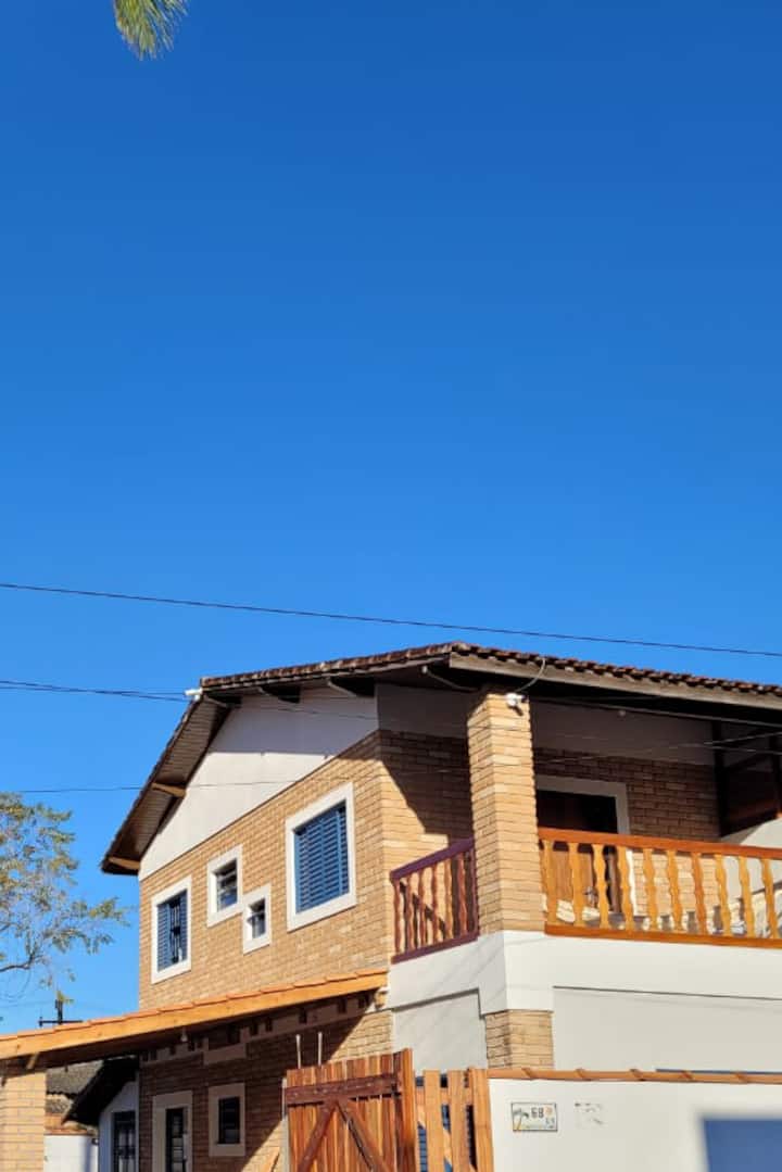 Sobrado Aconchegante C/ Piscina/wi-fi 1 Km Do Mar - Caraguatatuba