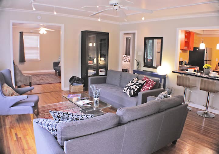 Charming, Well-appointed Bungalow Near Downtown! - River Spirit Casino Resort