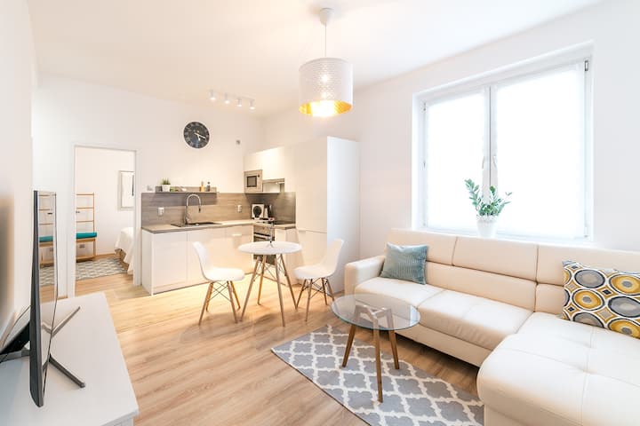 Biały Apartament / White Apartment - Poznań