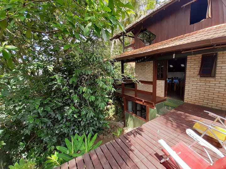 Casa P/ Casal, 10min Centro Lagoa Da Conceição. - Florianópolis