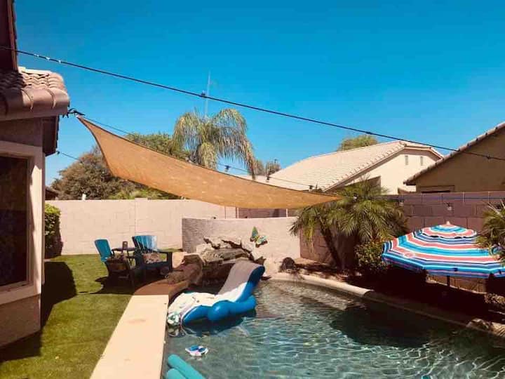 3 Bedroom 2 Bath With Pool - Gilbert, AZ