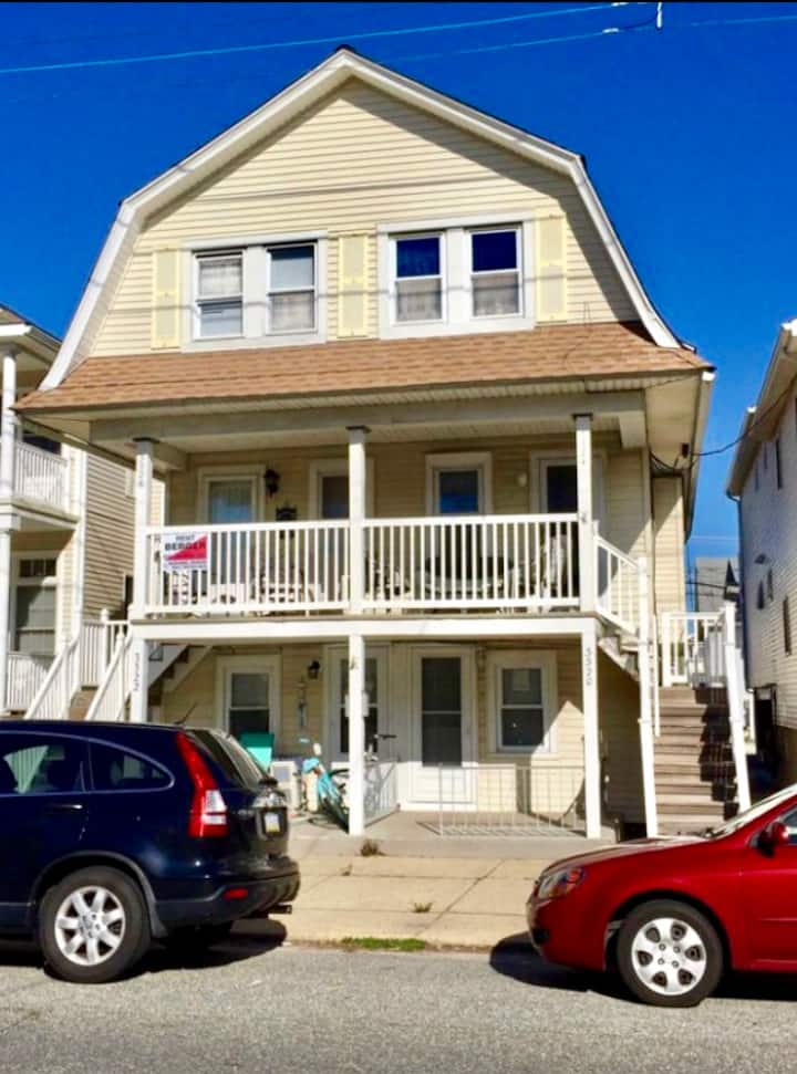 Cute Cottage By The Sea - Ocean City, NJ
