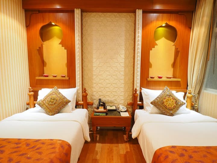 Classic Double Or Twin Vartika Resovilla Kuiburi - Kui Buri