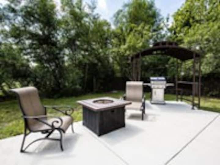 Sonny Lane Extended Stay Apt Location 2 - Danville, IL
