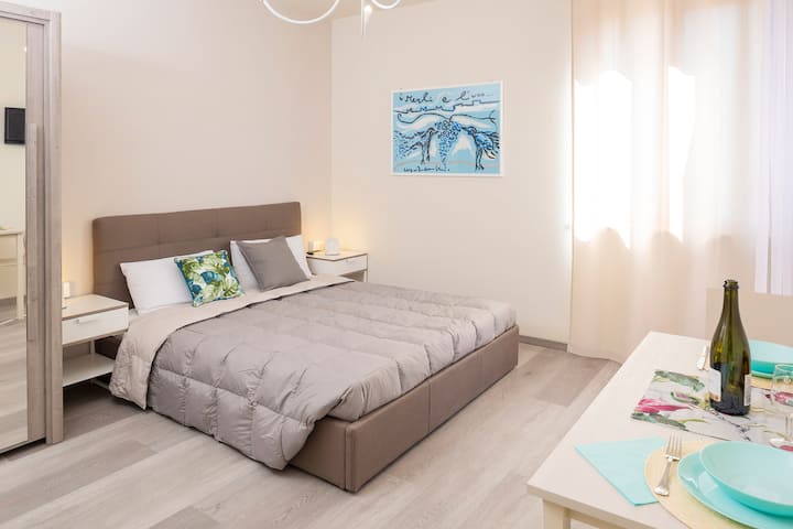 Studio Apartment On The First Floor - Bardolino