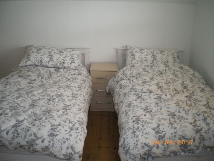 Lge Double Private Room Nr Oxford-value - 牛津
