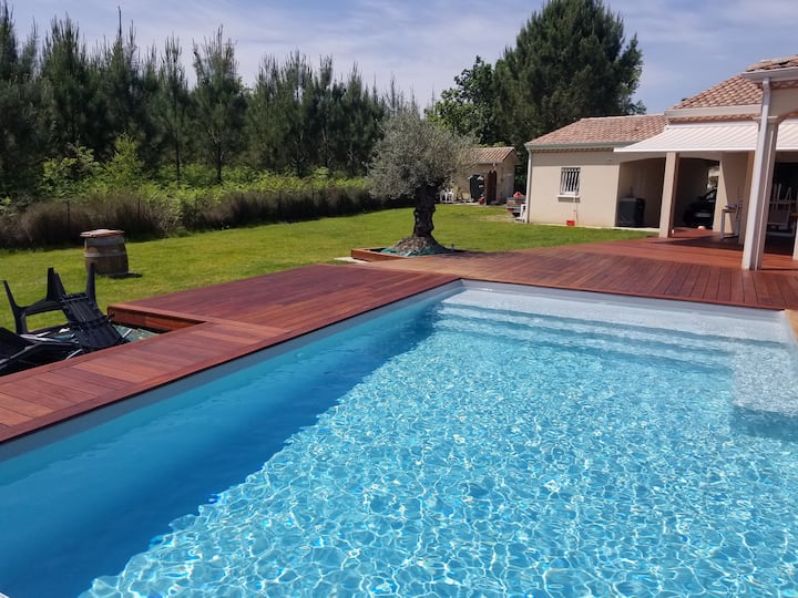 Villa En Bordure De Forêt Avec Piscine Chauffée - Mont-de-Marsan