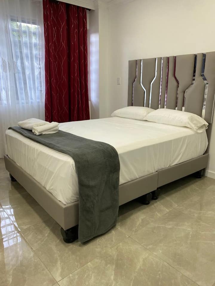 Hermoso Apartestudio Cali ,Barrio Colseguros 101 - 산티아고데칼리