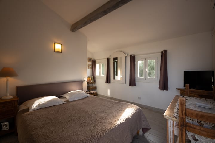 Tres Agreable Chambre Avec Vue Mer Et Piscine - Saint-Florent