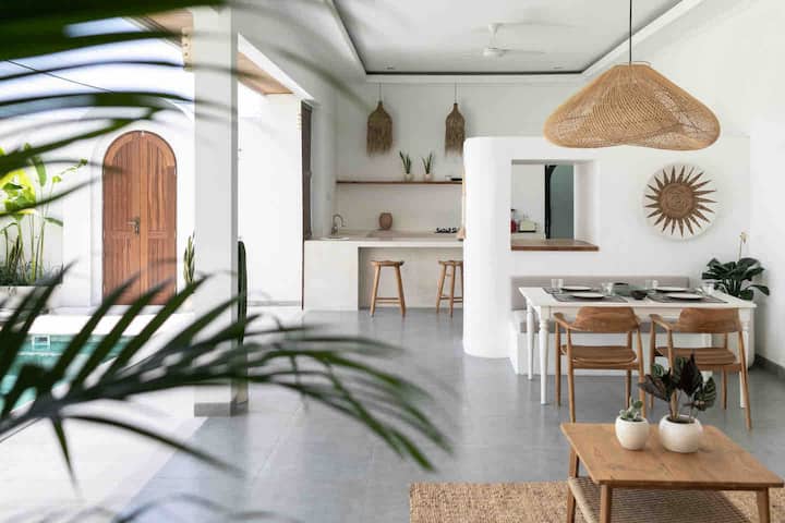 Villa Jiji Cozy Chic In Bali - Just Renovated ! - Canggu
