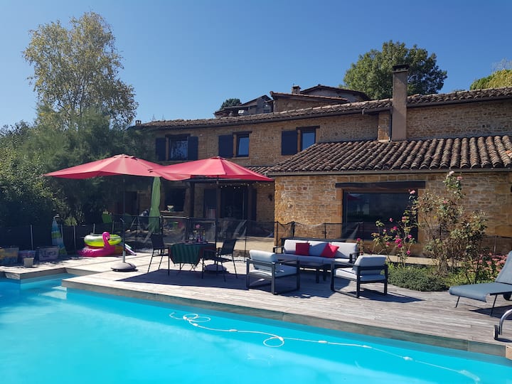 Maison De Caractère Avec Piscine Et Jolie Vue - L'Arbresle