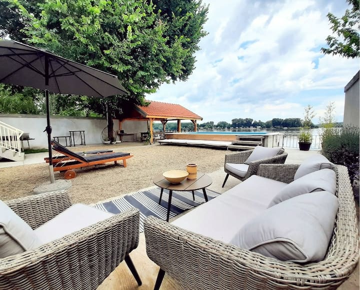 House On Danube - Belgrade