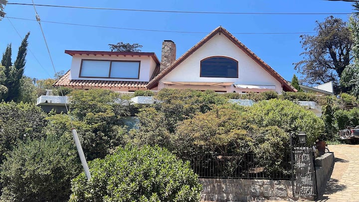 Acogedora Casa En La Mejor Ubicación De Zapallar. - Papudo