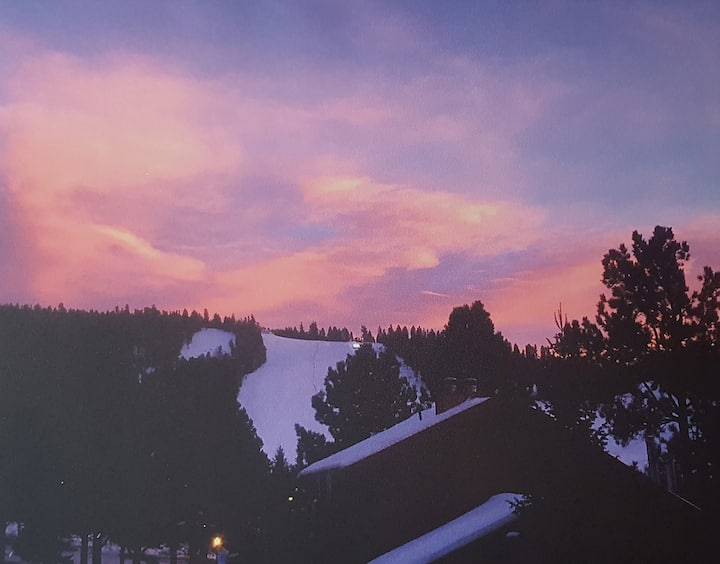 2 Bedroom Condo Just Steps From The Lift. - New Mexico