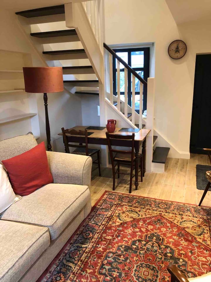 Honeysuckle Cottage - Limavady