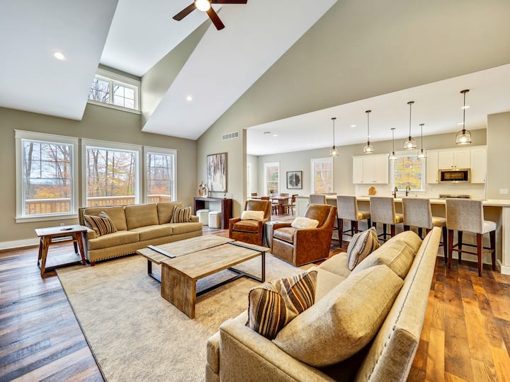 Boyne Mountain Resort Golfers Dream Ski In/ski Out - Boyne City, MI