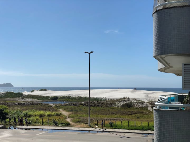 Charmoso E Com Uma Linda Vista Para Mar! - Cabo Frio