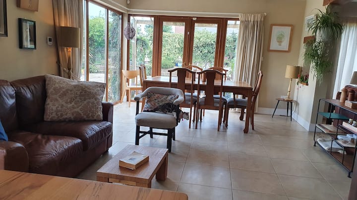 Inchin Lake House Cavan The Sheep Room Ensuite - Cavan