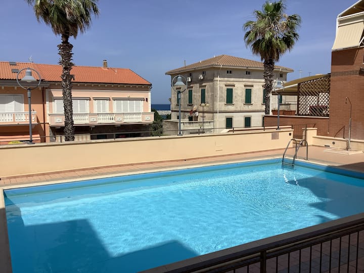Apartment In Residence 30 Mt From The Sea - Italien