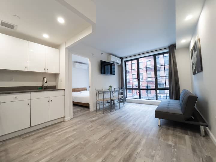 433 West 53-two Bedroom Apartment Midtown West - Edgewater, NJ